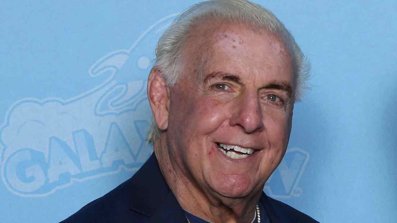 Video: Ric Flair takes top rope bump in preparation for his "last match ...