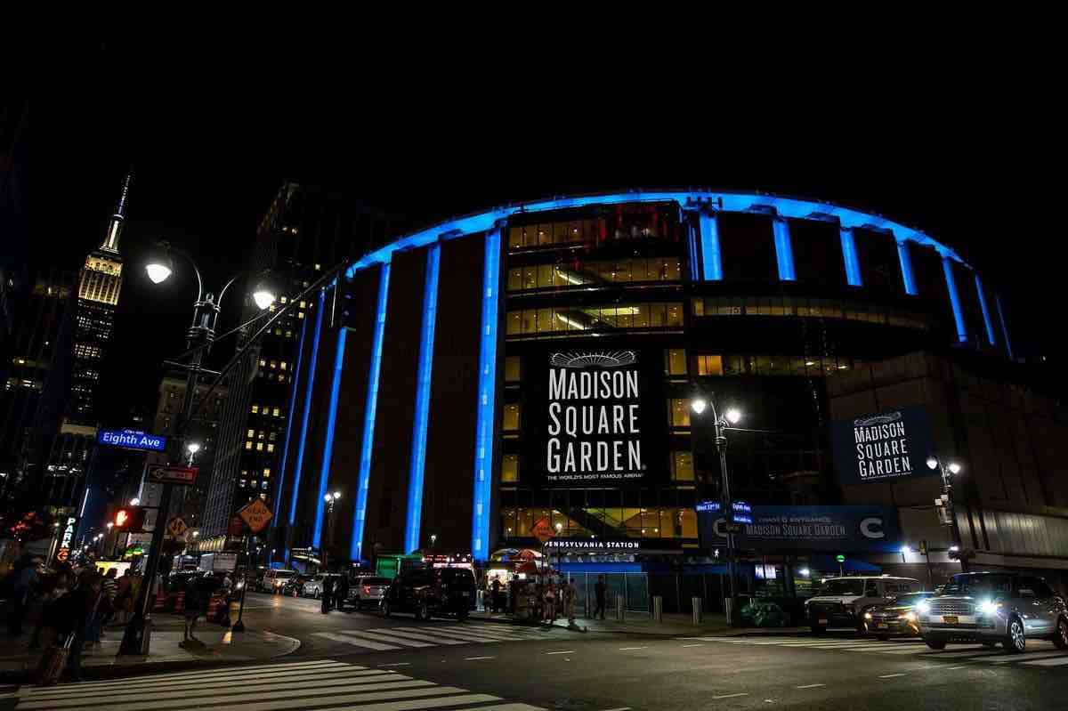 Latest update on ticket sales for Monday's WWE Raw at Madison Square ...
