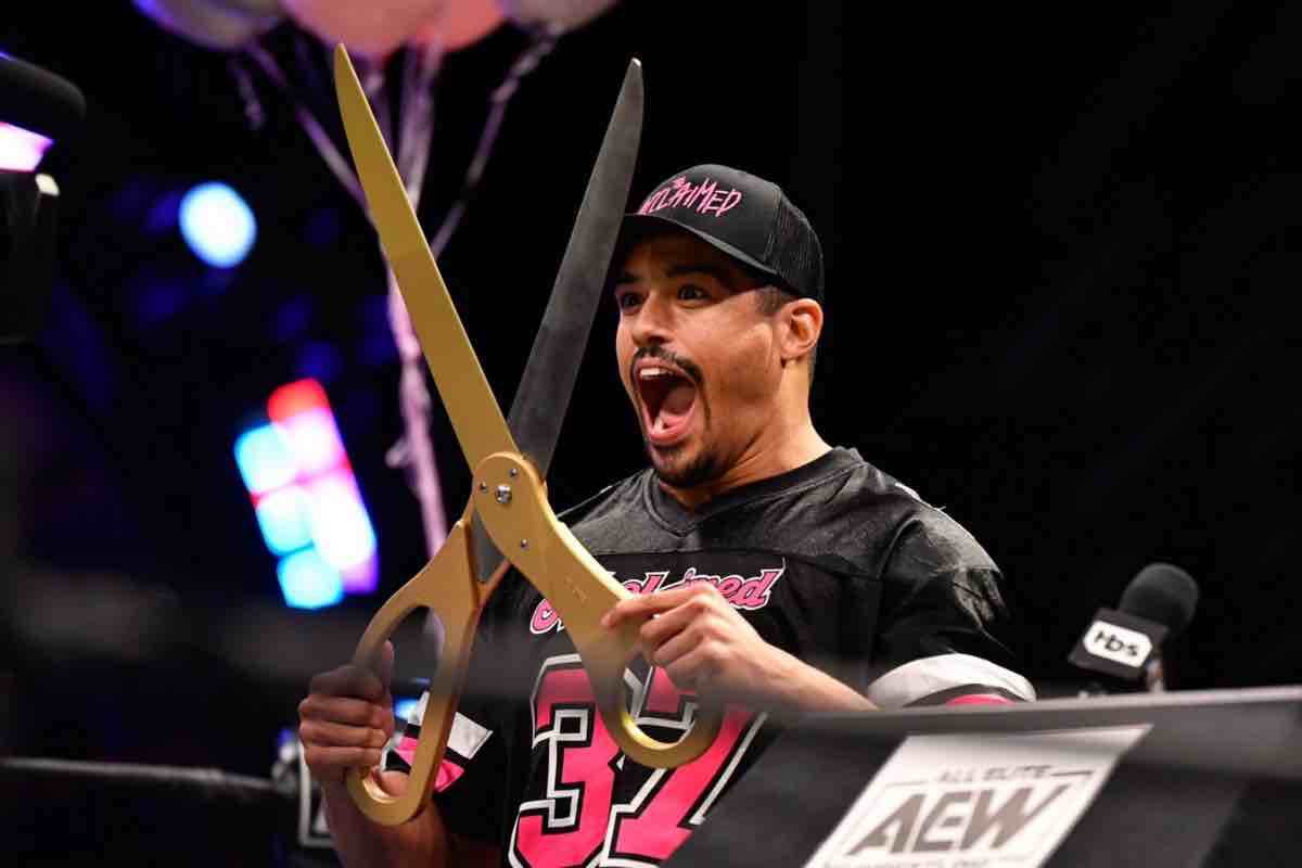 Video Highlights of National Scissoring Day segment from AEW Dynamite ...