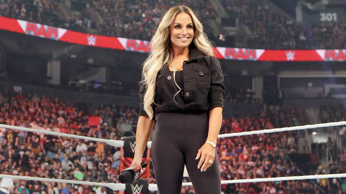 'Last minute' creative change delays WWE Hall of Famer's return to Raw ...