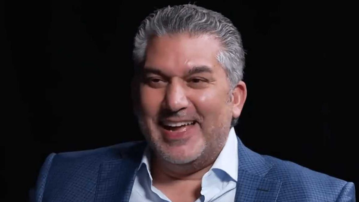 Nick Khan says WWE is open to moving Raw off Monday's, third hour for SmackDown - WWE News, WWE ...