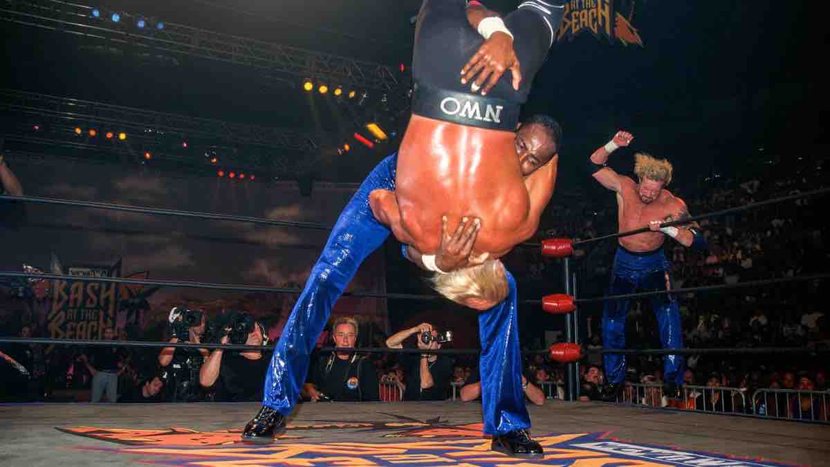 WWE Retro Video Full Match: WCW Bash at the Beach '98 - DDP & Malone vs. Hogan & Rodman - WWE ...