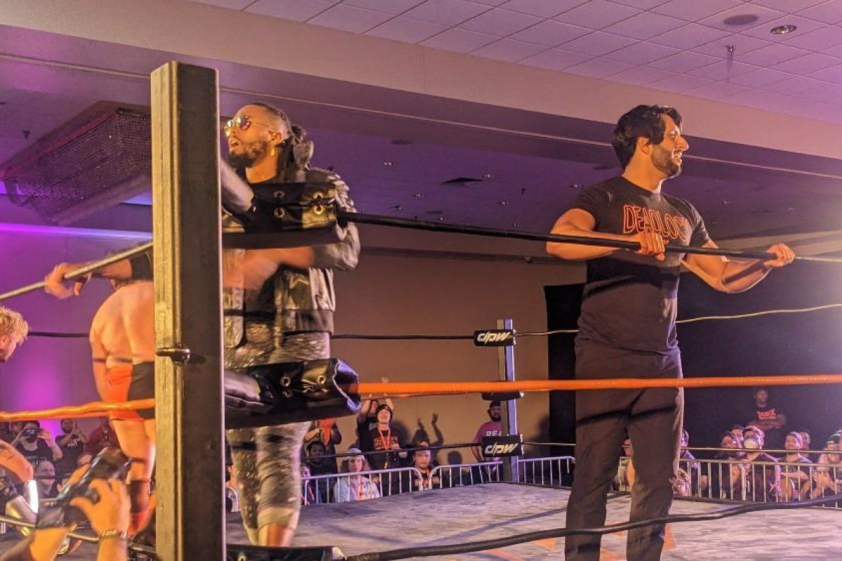 Former WWE Superstars make surprise appearance at indy wrestling event ...