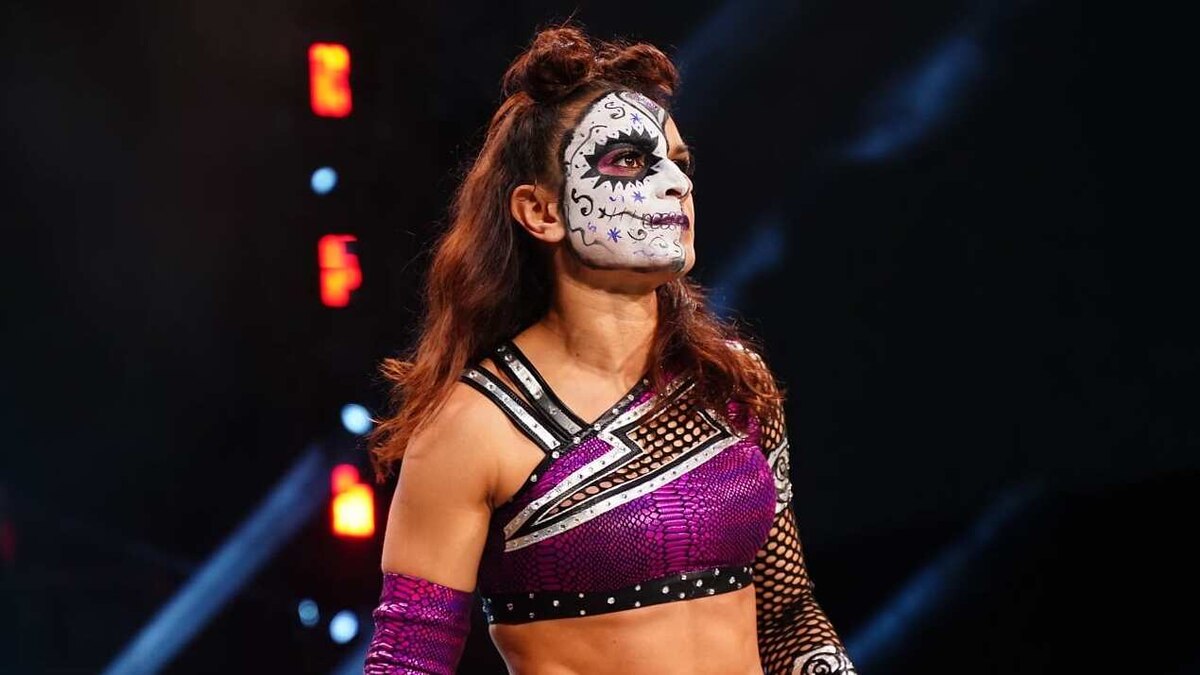 Thunder Rosa ready for AEW return, waiting for 'that call' - WWE News ...