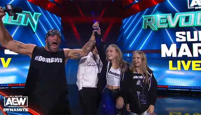 Video: Emotional Jay Briscoe Tribute with his children from 1/17 AEW Dynamite - WWE News, WWE ...