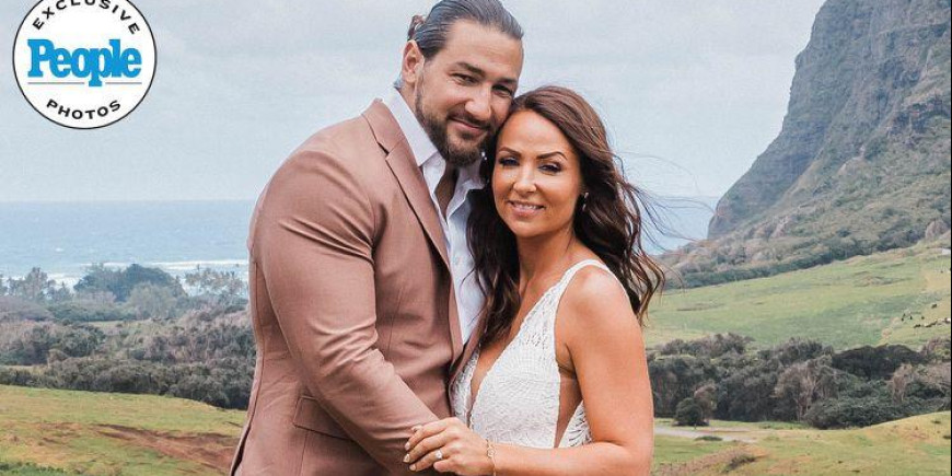 Two former WWE wrestlers get married - WWE News, WWE Results, AEW News ...