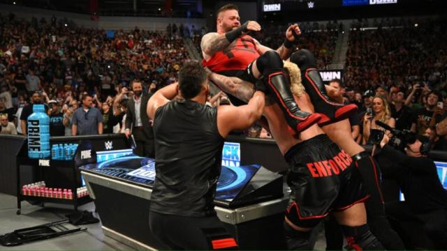 Backstage notes and list of producers from 6/7 WWE SmackDown - WWE News ...