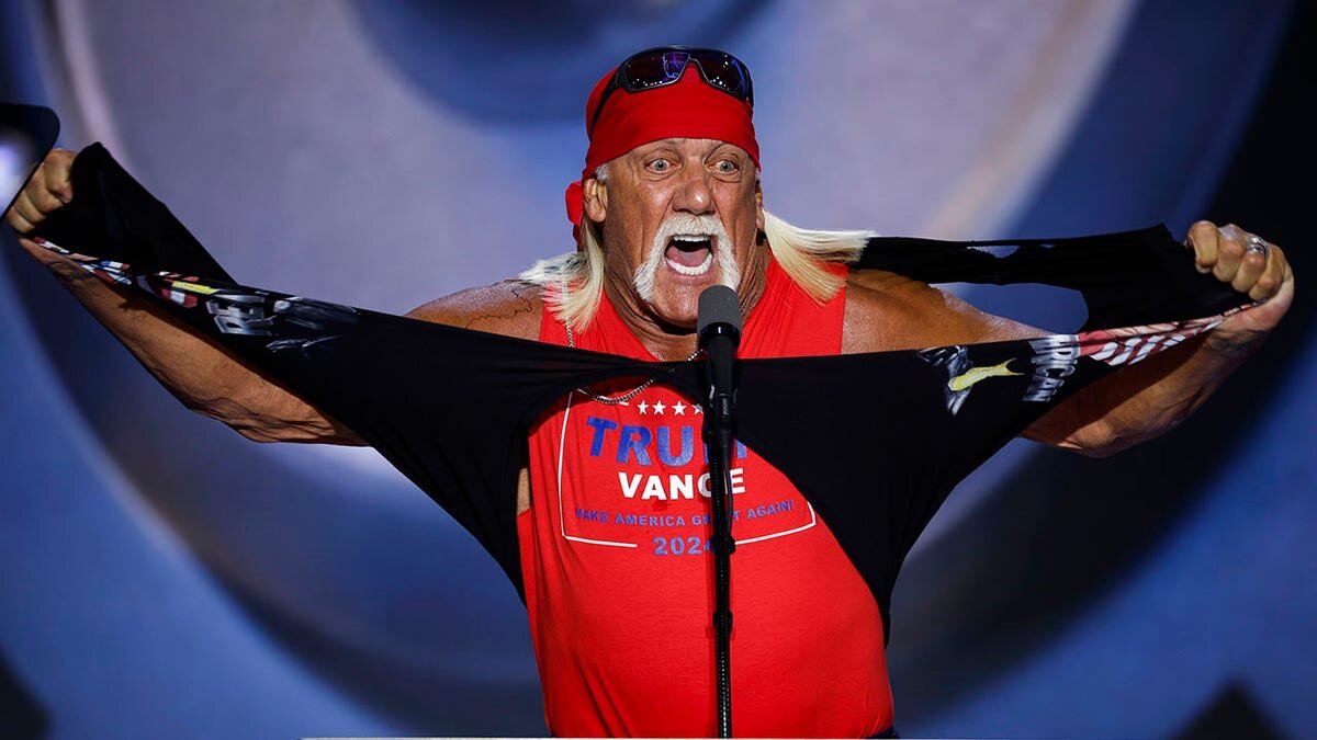 Video: Hulk Hogan speaks at Republican National Convention - WWE News ...