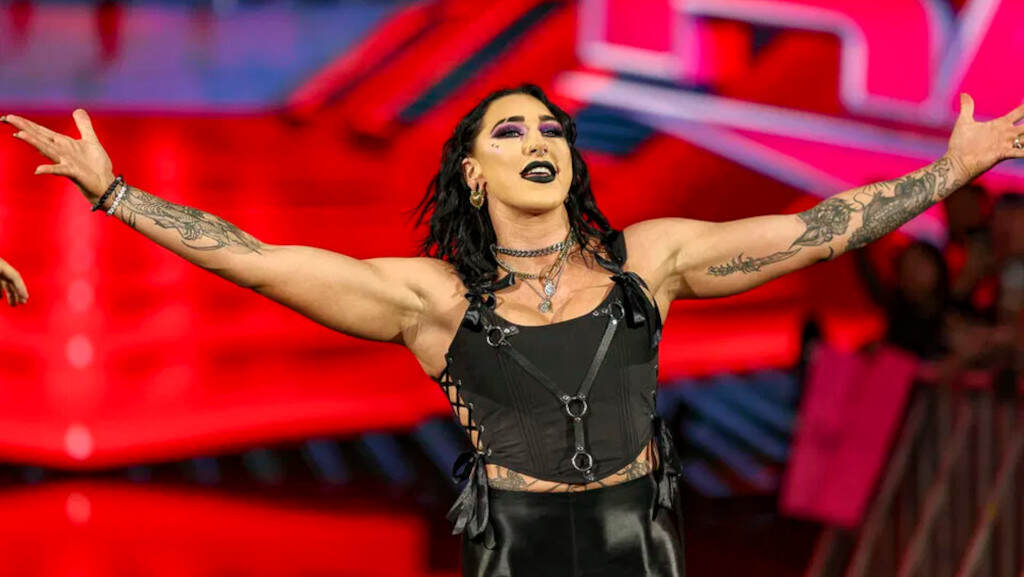 Video: WWE fans in Australia sing Happy Birthday to Rhea Ripley - WWE ...