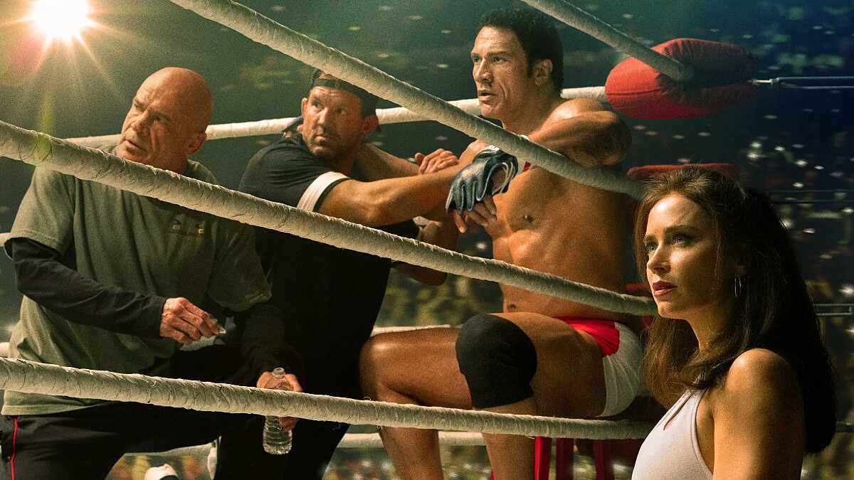 Dwayne Johnson reportedly took a big cut in pay for 'The Smashing ...
