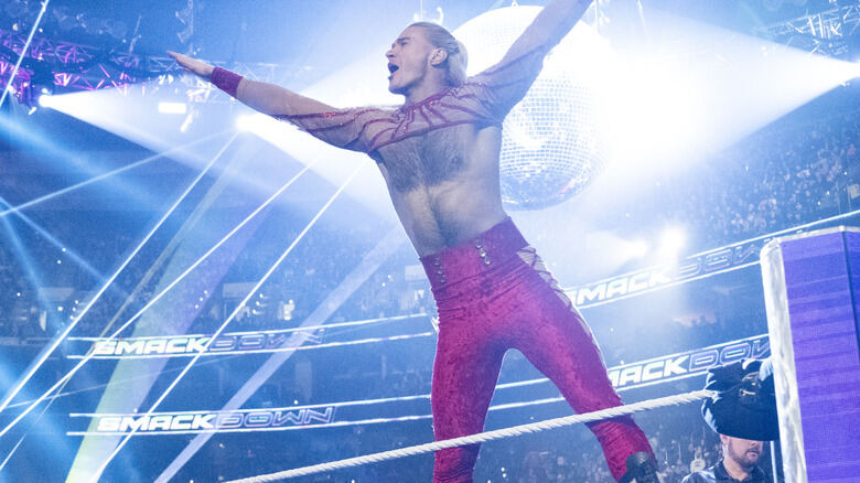 WWE SmackDown wrestler undergoes neck fusion surgery - WWE News, WWE ...